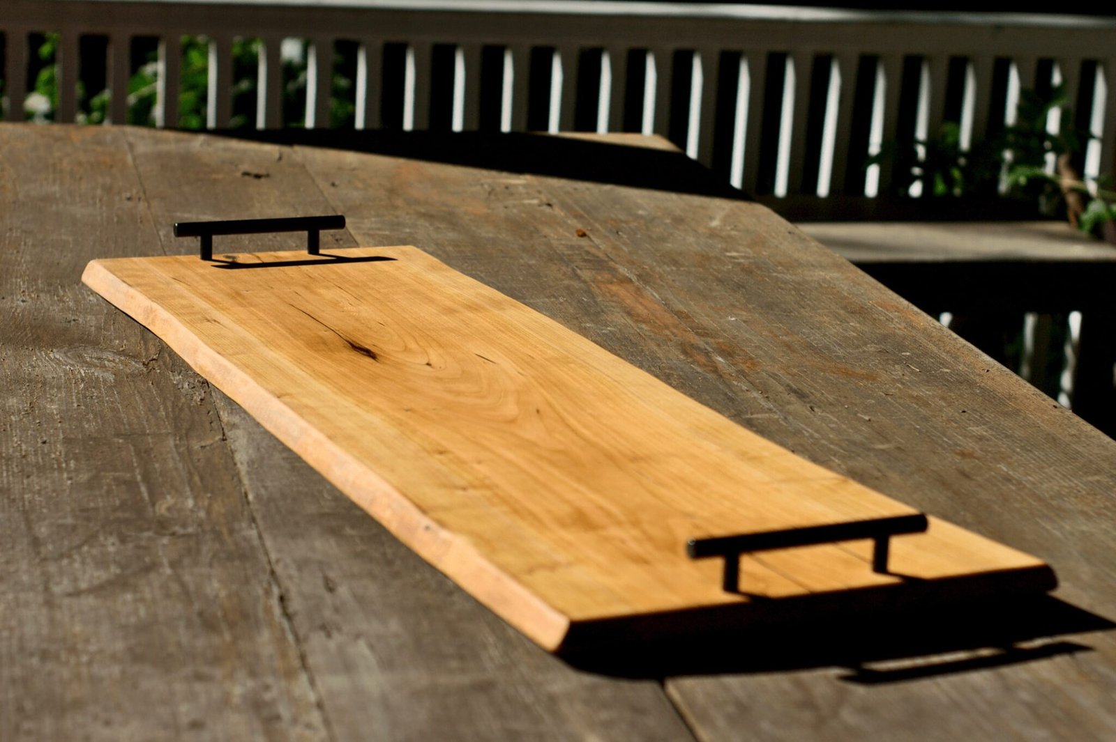 Live Edge Charcuterie Board – High Gravity Millworks